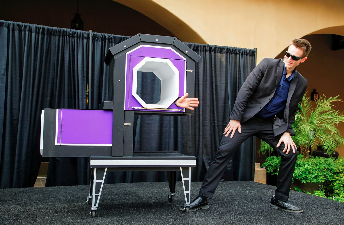 The Magic and Illusions of Eric Giliam | Chandler Center for the Arts